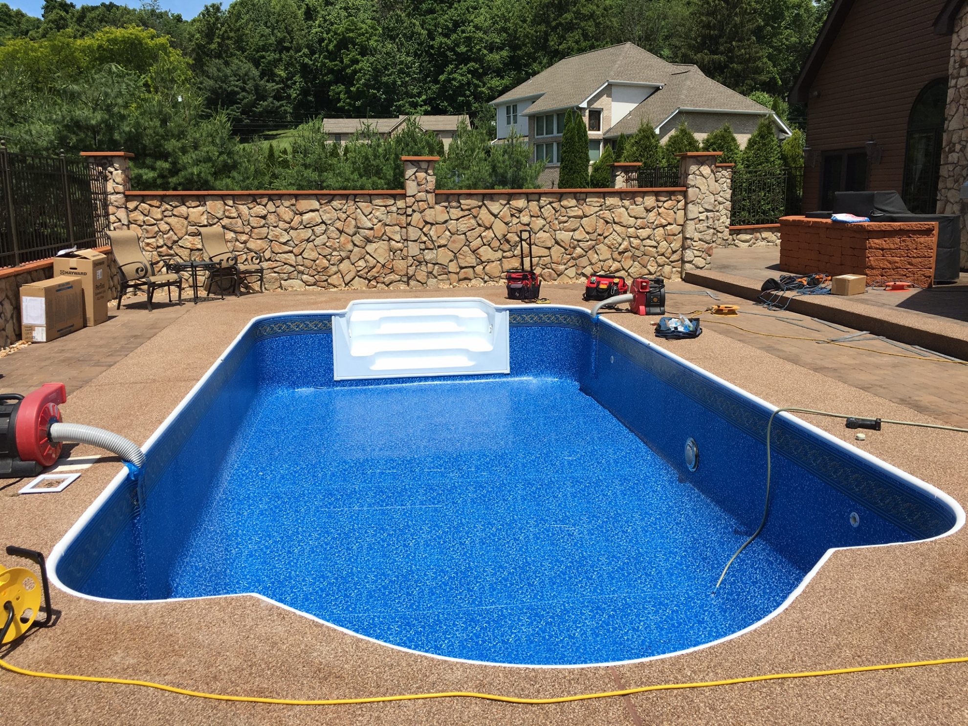 Pittsburgh's Premier Pool & Spa Company - Credible Pools